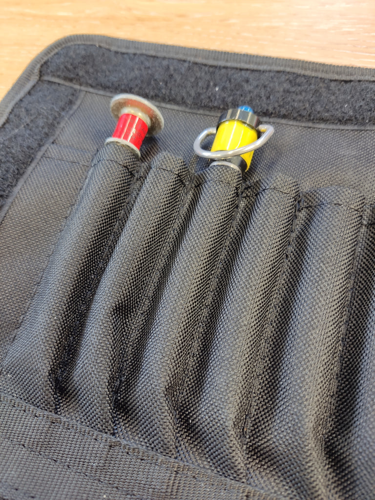 R3 SAR Gear Vortex Leg Pin Wallet – R3 SAR GEAR